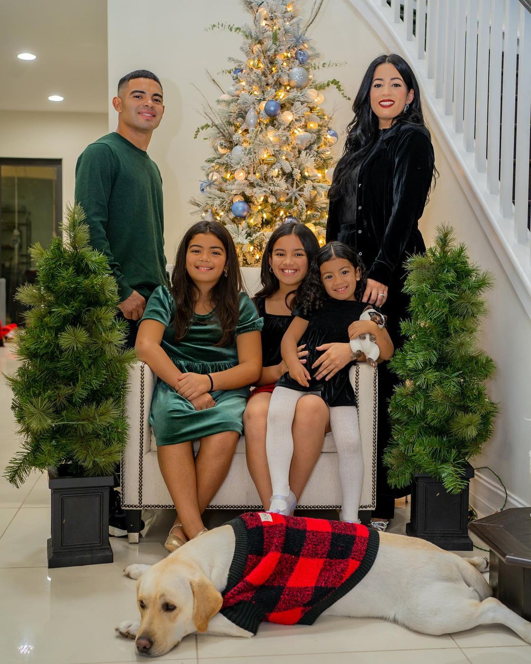 Luis Saez's Wife and Her Role in His Journey to Glory - jcsportsnews.com