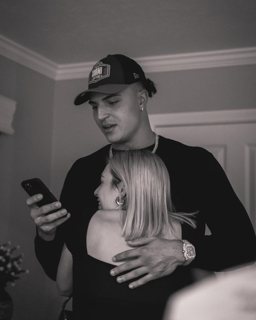 Jaelan Phillips Girlfriend: Shiny Star Morgan Ledenko - jcsportsnews.com